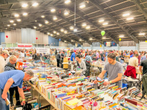 Cheap Books: Friends of the Metropolitan Library Sale