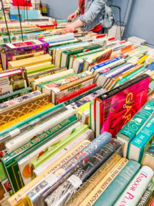 Cheap Books: Friends of the Metropolitan Library Sale